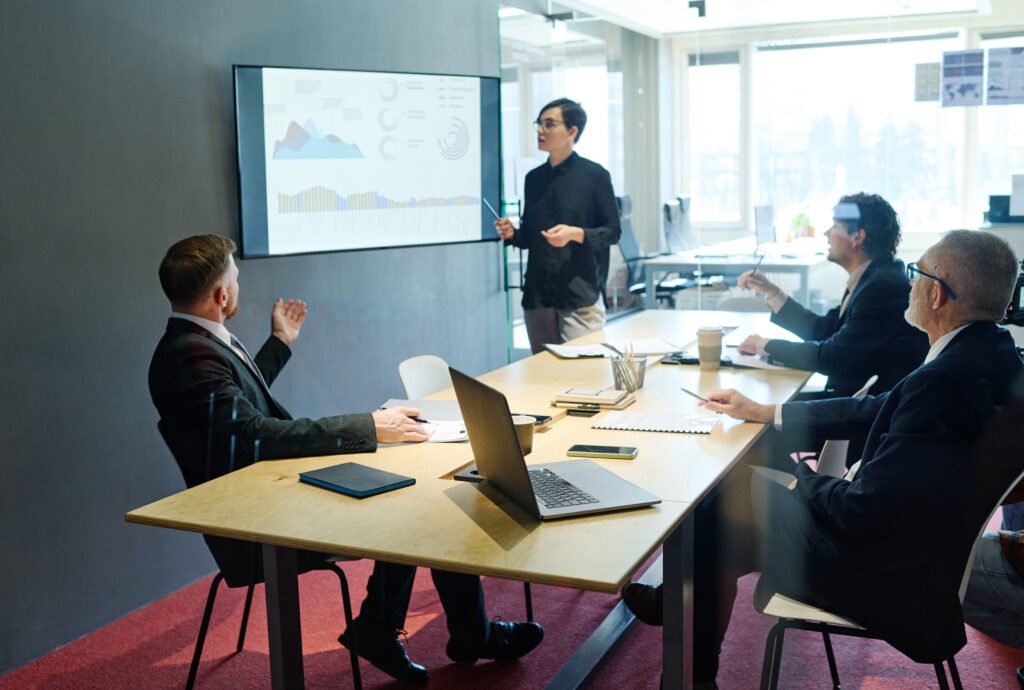 What are the 6 Hooks to Start Your Presentation? - VGDS Global