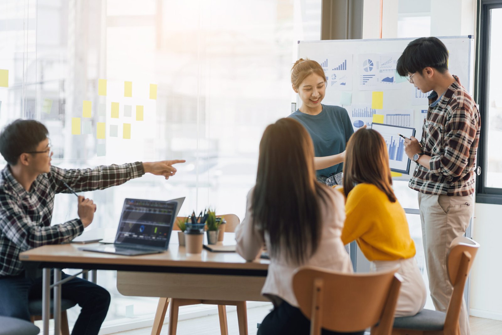 5 Essential Tips for Beautiful Presentation Design - VGDS Global
